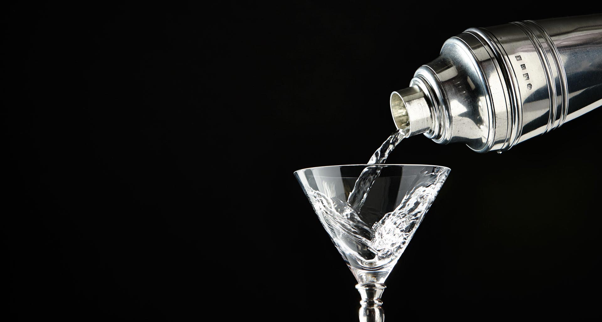 Servirea mesei, Obiecte decorative, sticla - ceramica - metal nobil